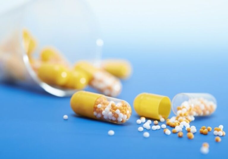 What is Compounding in Pharmacy? (Q&A) | Knowles Wellness